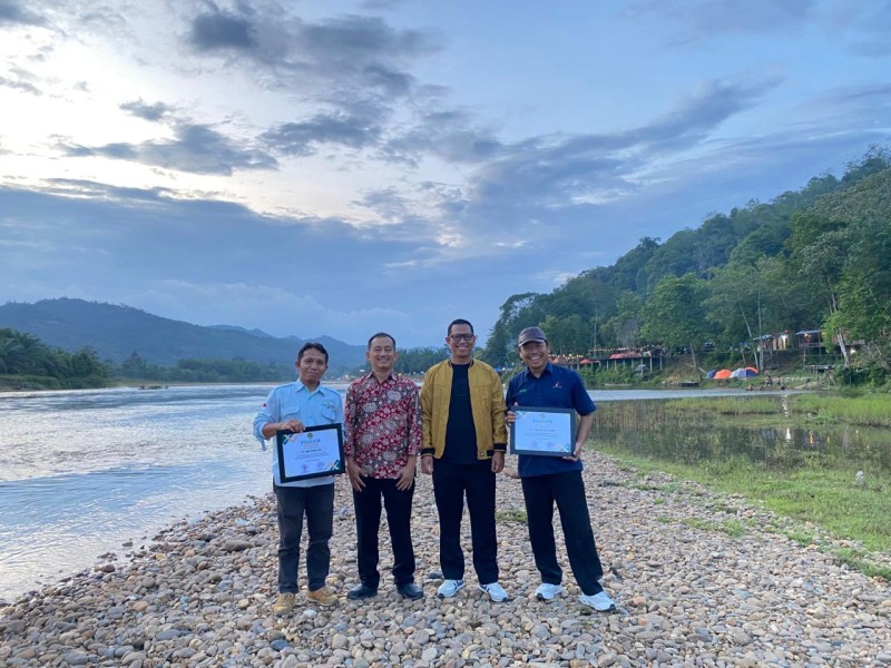 EMP Bentu dan PT ITA Raih Penghargaan Pariwisata Berkelanjutan di ...